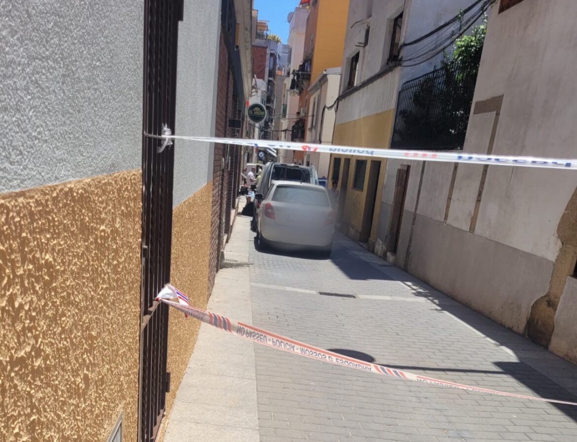 Troben al carrer el cos sense vida d’un jove al centre de Lloret de Mar - Lloret Gaceta